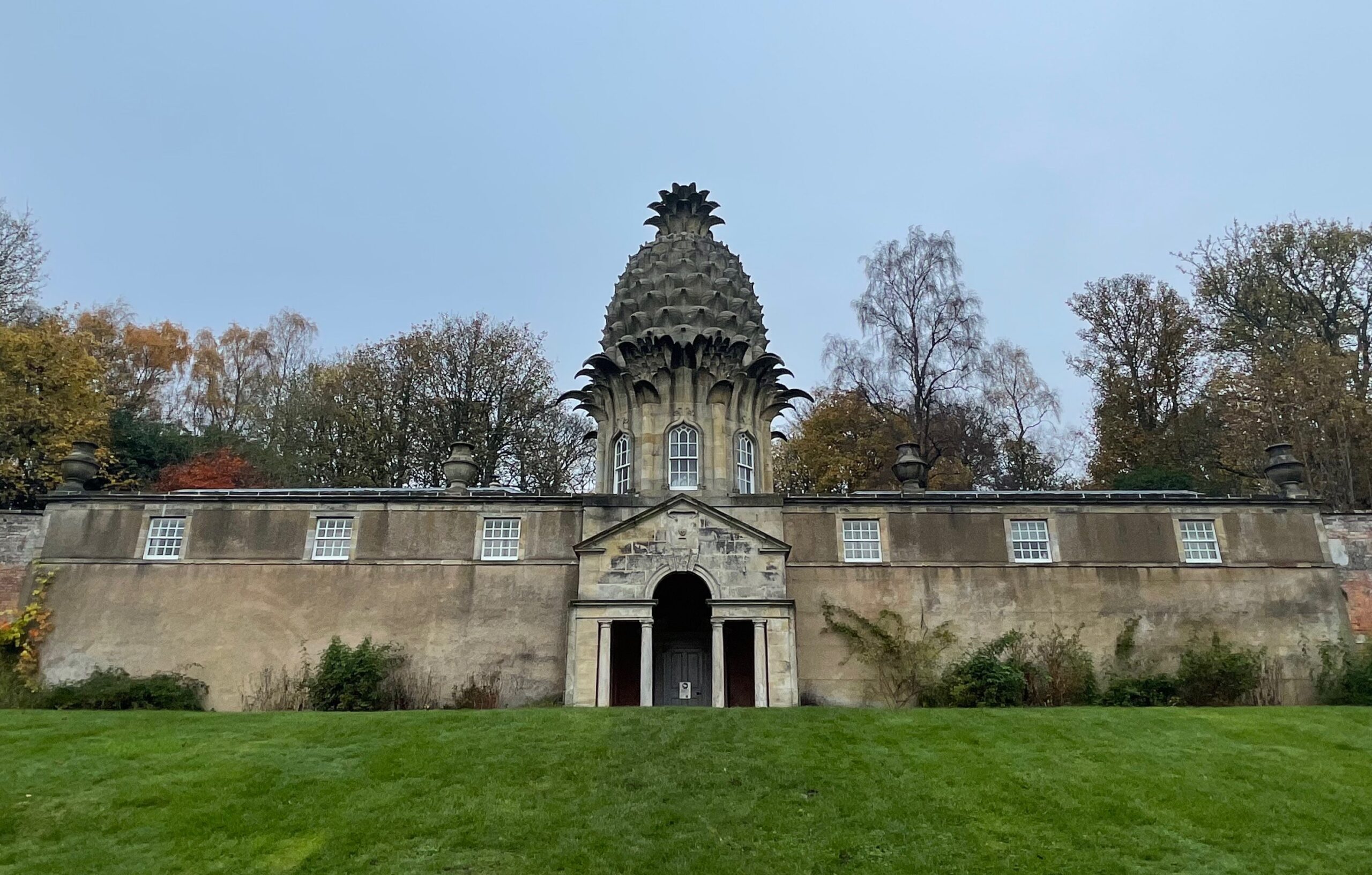 The Pineapple Dunmore – The Folly Flaneuse