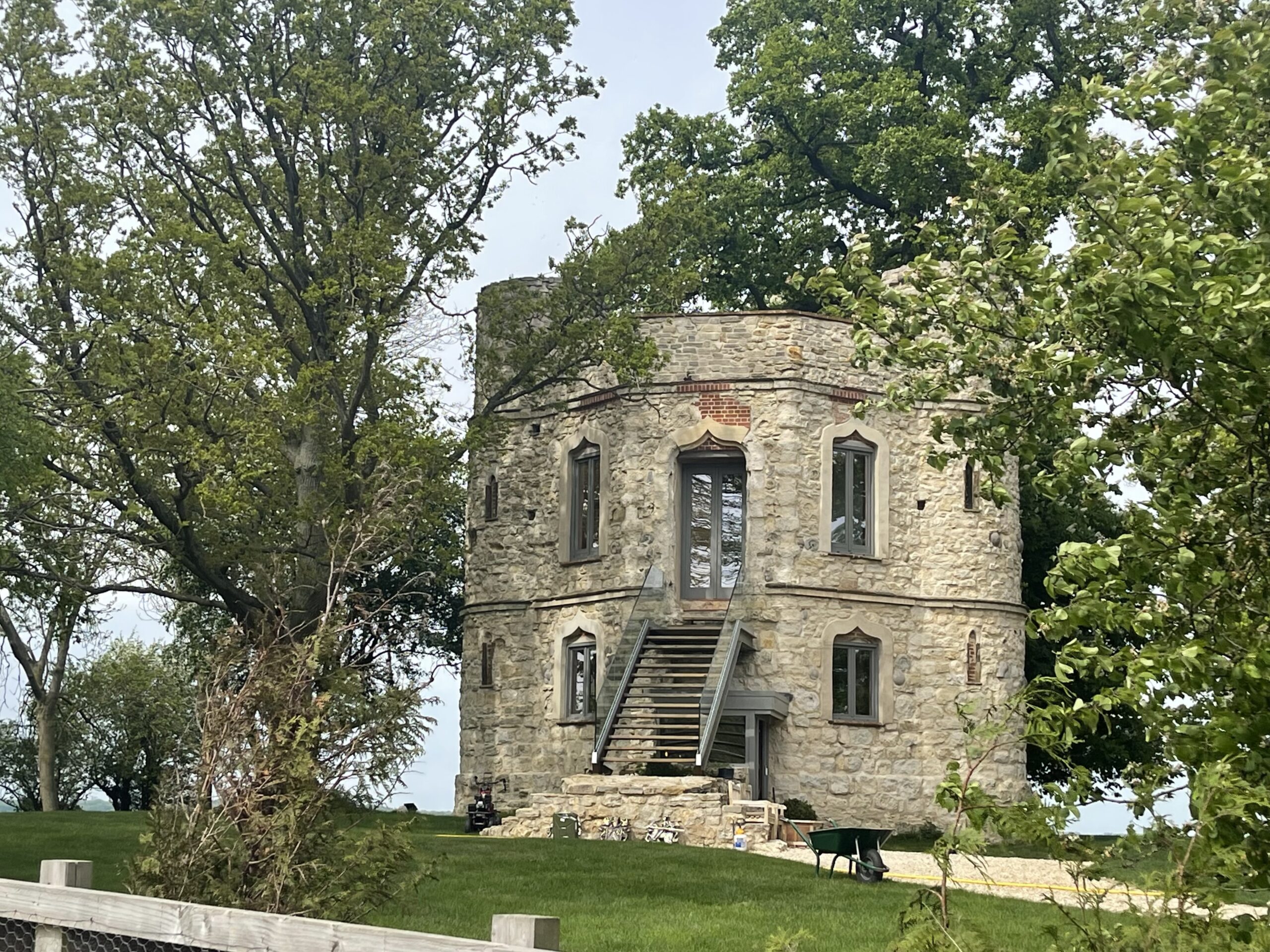 Dinton Folly, Dinton, Buckinghamshire – The Folly Flaneuse