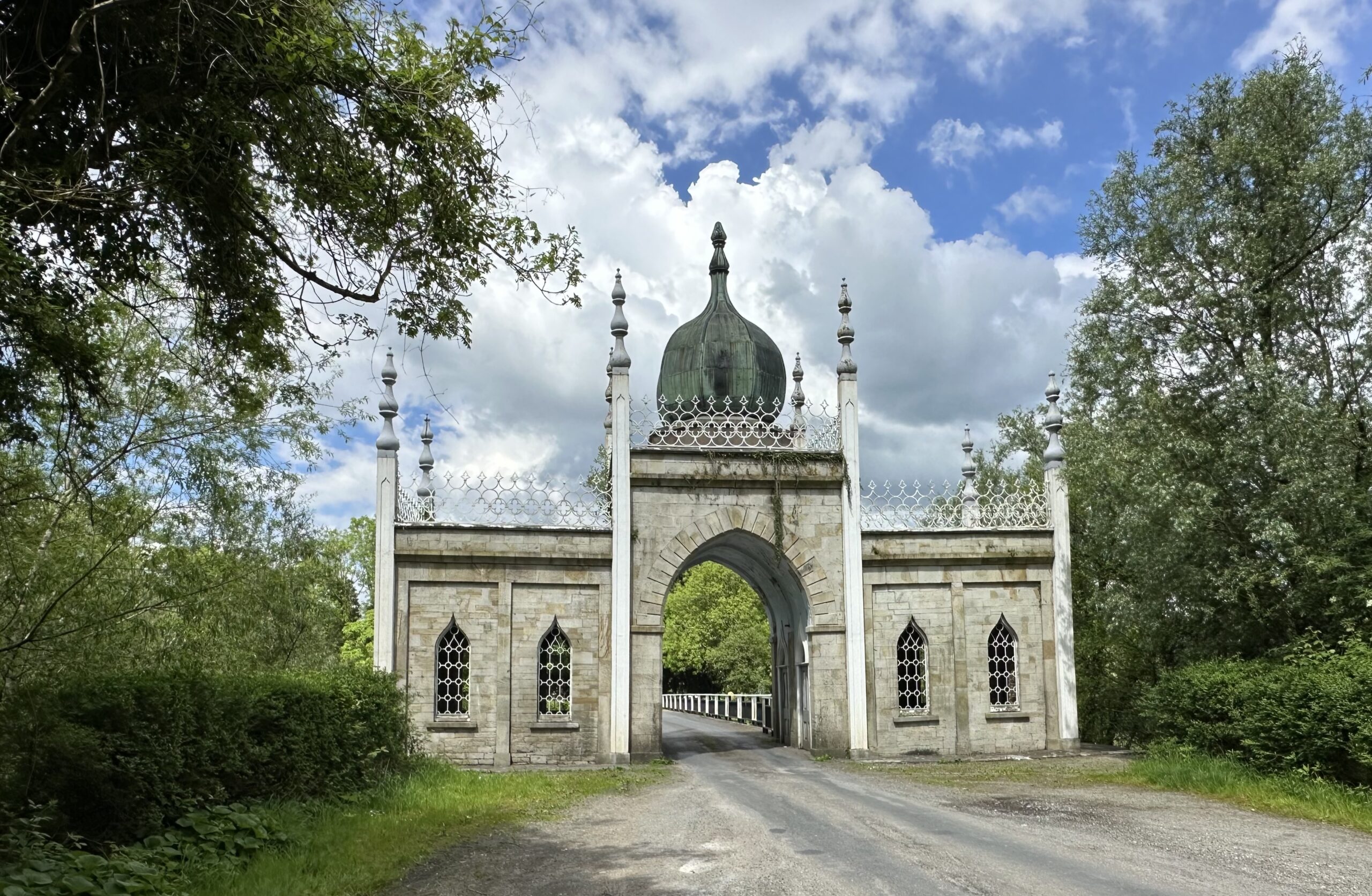 The Dromana Gate, Co. Waterford, Ireland – The Folly Flaneuse